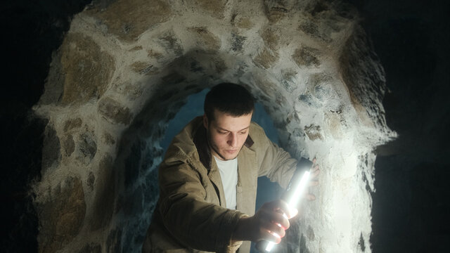 Archaeologist Images – Browse 324,291 Stock Photos, Vectors, and Video ...
