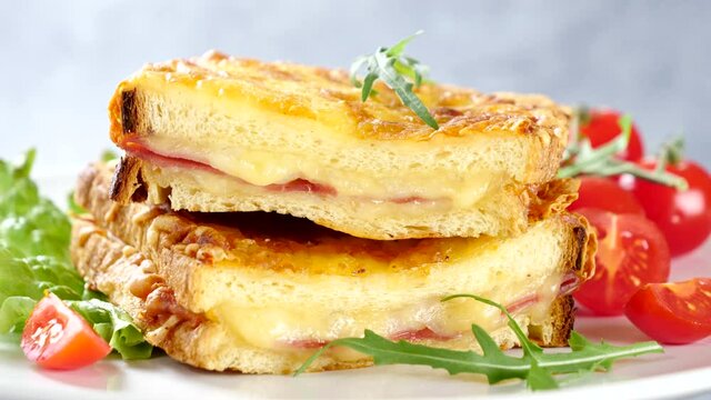 Croque-Madame Images – Browse 4,225 Stock Photos, Vectors, and Video ...