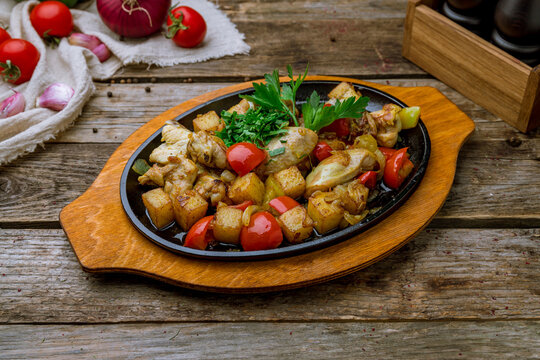 รูปภาพPan-Fried – เลือกดูภาพถ่ายสต็อก เวกเตอร์ และวิดีโอ18,534 | Adobe ...