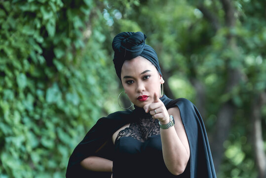 Penibel Bilder – Durchsuchen 1,249 Archivfotos, Vektorgrafiken und ...