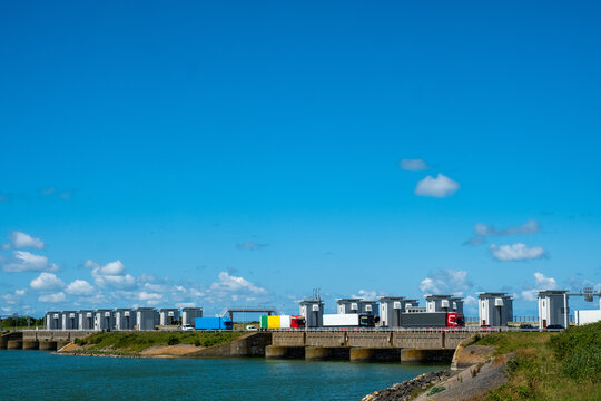 Luchtsluis Bilder – Durchsuchen 12 Archivfotos, Vektorgrafiken und ...