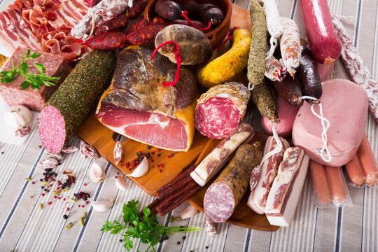 DIE 18,875 BESTEN BILDER, STOCK-FOTOS UND -VEKTORGRAFIKEN ZU ...