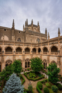 Atrium Bilder – Durchsuchen 174,550 Archivfotos, Vektorgrafiken und ...