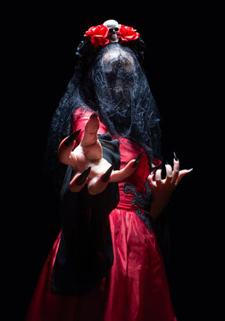 รูปภาพConjuring – เลือกดูภาพถ่ายสต็อก เวกเตอร์ และวิดีโอ314,092 | Adobe ...