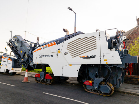 "Cold Milling Machine" Images – Browse 435 Stock Photos, Vectors, and ...