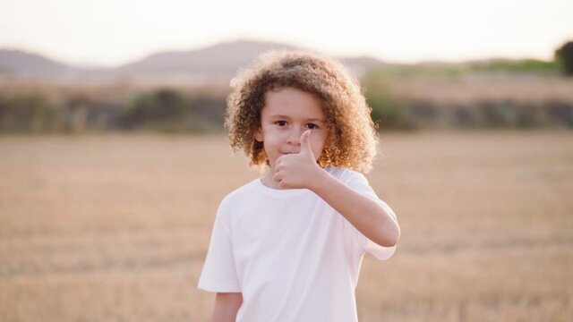 Thumping Images – Parcourir 15,694 le catalogue de photos, vecteurs et ...