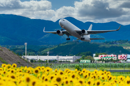 Logistics~Fields Bilder – Durchsuchen 11,974 Archivfotos ...