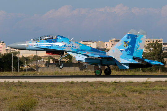 รูปภาพFlanker – เลือกดูภาพถ่ายสต็อก เวกเตอร์ และวิดีโอ1,267 | Adobe Stock