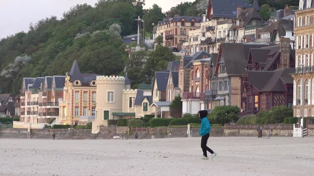 Malakoff - Images et vidéos libres de droits | Adobe Stock