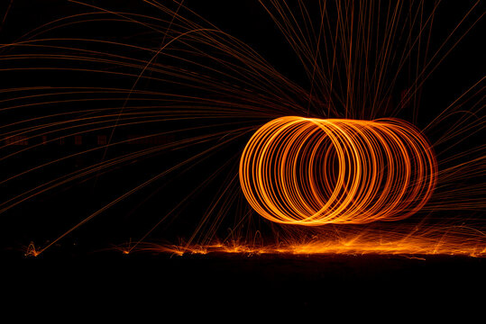 "Fire Trails"-Bilder: Stock-Fotos & -Videos. | Adobe Stock