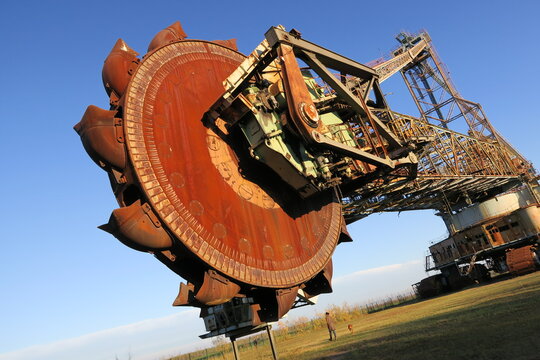 Kohlebagger bilder – Bläddra bland 154 stockfoton, vektorer och videor ...