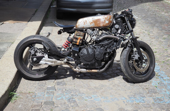 "Cruiser Bike" Images – Browse 2,060 Stock Photos, Vectors, and Video ...