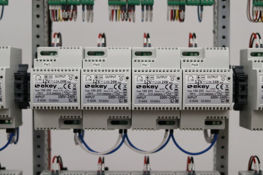 Hauptverteiler Bilder – Durchsuchen 674 Archivfotos, Vektorgrafiken und ...