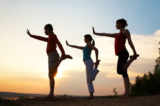 รูปภาพYogin – เลือกดูภาพถ่ายสต็อก เวกเตอร์ และวิดีโอ72,291 | Adobe Stock