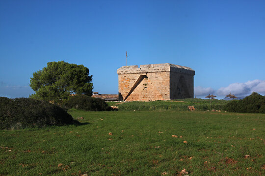 รูปภาพBrattice – เลือกดูภาพถ่ายสต็อก เวกเตอร์ และวิดีโอ136 | Adobe Stock