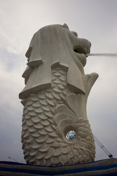 Merlion Statue Images – Browse 1,192 Stock Photos, Vectors, and Video ...
