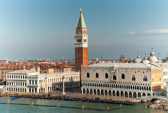 Markus Bilder – Durchsuchen 32,824 Archivfotos, Vektorgrafiken und ...