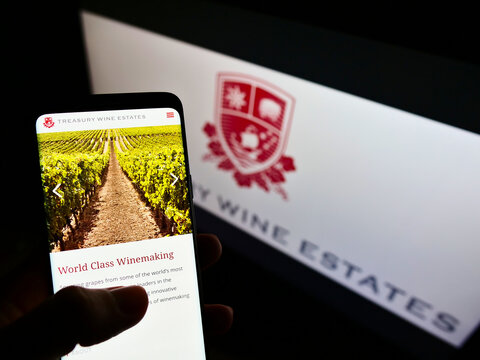 Penfolds Images – Browse 52 Stock Photos, Vectors, and Video | Adobe Stock