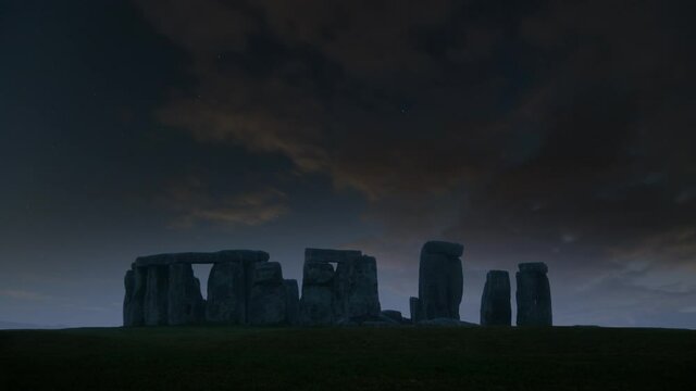 Stonehenge Night Images – Browse 697 Stock Photos, Vectors, and Video ...