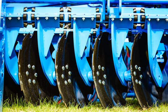 25,329 BEST Harrow IMAGES, STOCK PHOTOS & VECTORS | Adobe Stock