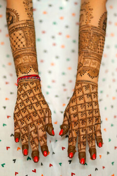 Heena Images – Browse 464 Stock Photos, Vectors, and Video | Adobe Stock