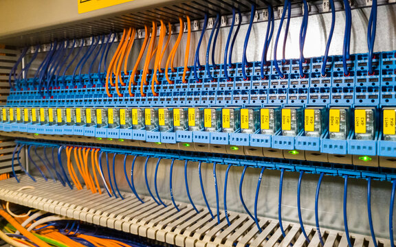 Relaisstation Bilder – Durchsuchen 2,144 Archivfotos, Vektorgrafiken ...