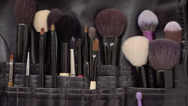 Muah Bilder – Durchsuchen 435 Archivfotos, Vektorgrafiken und Videos ...