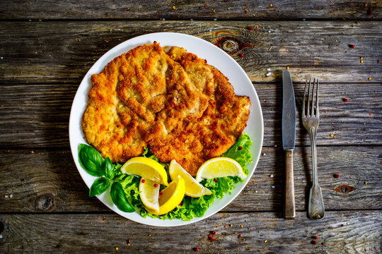 Schnitzelbrot Bilder – Durchsuchen 39,006 Archivfotos, Vektorgrafiken ...