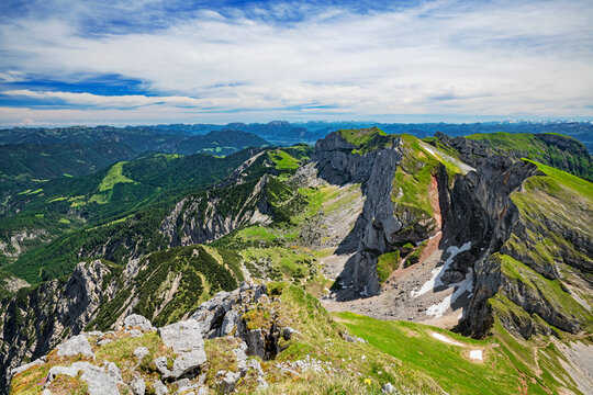 Rofangebirge Bilder – Durchsuchen 1,556 Archivfotos, Vektorgrafiken und ...