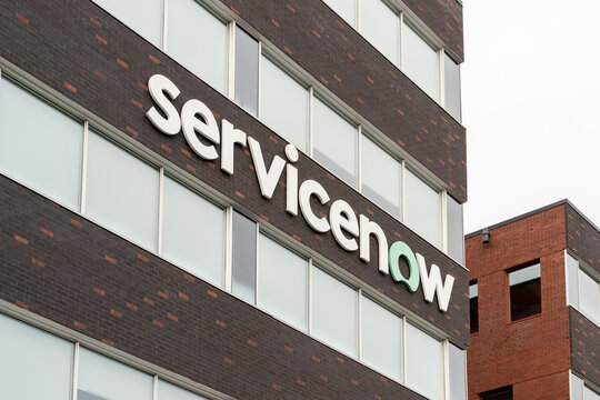 Servicenow bilder – Bläddra bland 70 stockfoton, vektorer och videor ...