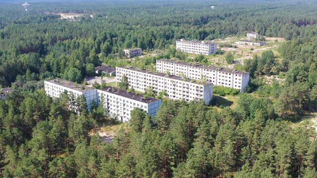 Khrushchevka Bilder – Durchsuchen 481 Archivfotos, Vektorgrafiken und ...