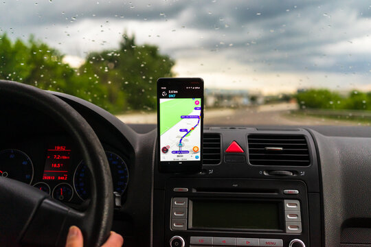 Carplay bilder – Bläddra bland 271 stockfoton, vektorer och videor ...