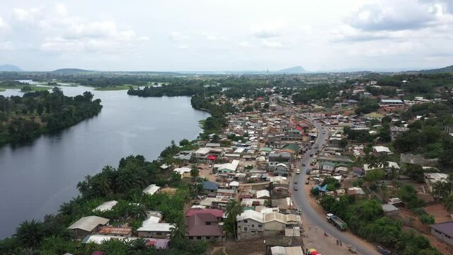 Akosombo - Images et vidéos libres de droits | Adobe Stock