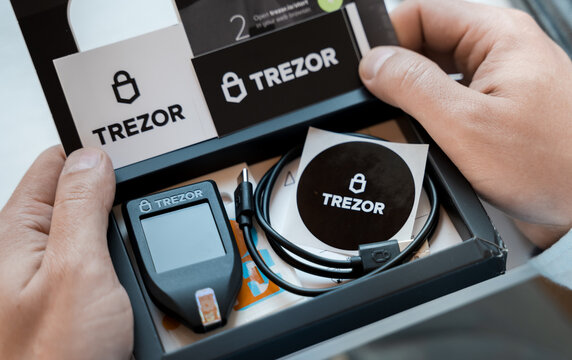 รูปภาพTrezor – เลือกดูภาพถ่ายสต็อก เวกเตอร์ และวิดีโอ251 | Adobe Stock