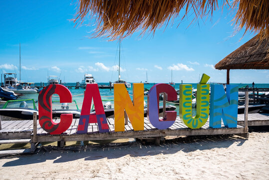 Cancun Sign-Bilder: Stock-Fotos & -Videos. | Adobe Stock