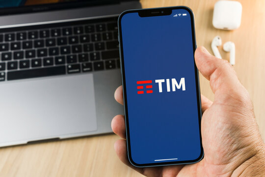 Tim bilder – Bläddra bland 4,620 stockfoton, vektorer och videor ...