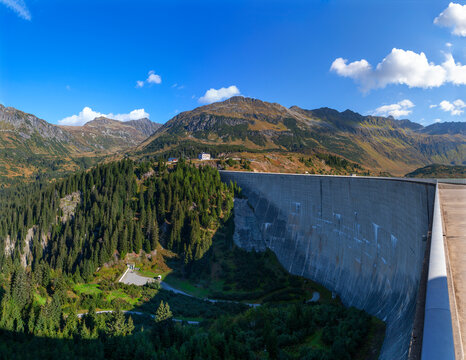 รูปภาพVerwall – เลือกดูภาพถ่ายสต็อก เวกเตอร์ และวิดีโอ1,472 | Adobe Stock