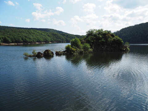 Rurtalsperre Bilder – Durchsuchen 714 Archivfotos, Vektorgrafiken und ...