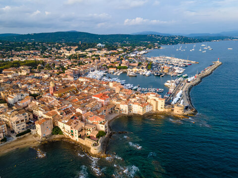 รูปภาพSainte-Maxime – เลือกดูภาพถ่ายสต็อก เวกเตอร์ และวิดีโอ1,124 ...