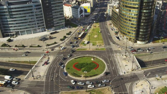 "Roundabout Sign" Bilder – Durchsuchen 579 Archivfotos, Vektorgrafiken ...
