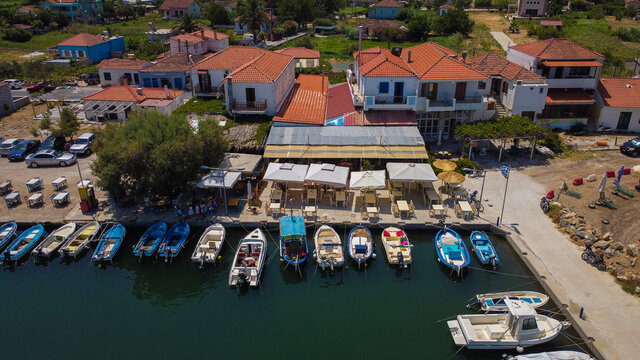 Mytilene Bilder – Durchsuchen 1,118 Archivfotos, Vektorgrafiken und ...