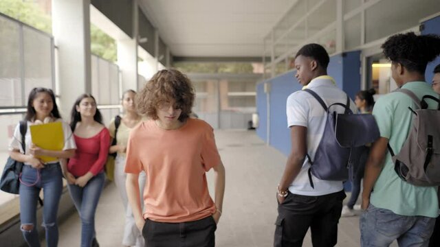 รูปภาพBullies – เลือกดูภาพถ่ายสต็อก เวกเตอร์ และวิดีโอ177,643 | Adobe Stock