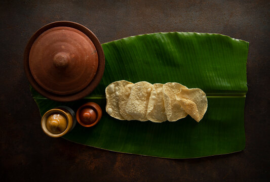 Papadams Bilder – Durchsuchen 21,105 Archivfotos, Vektorgrafiken und ...