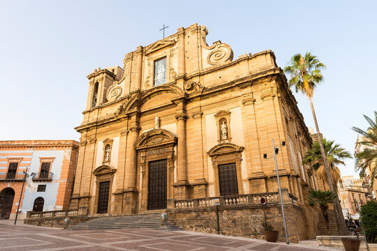 Sciacca Bilder – Durchsuchen 1,444 Archivfotos, Vektorgrafiken und ...