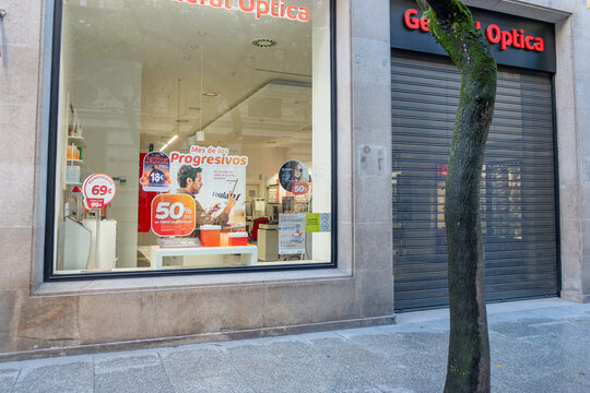 Optica 画像 - 参照 1,090 Stock 写真、ベクターおよびビデオ | Adobe Stock