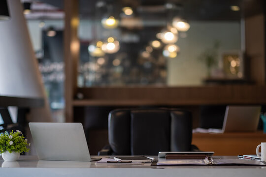 Free Office Images – Browse 60,796 Free Stock Photos, Vectors, and ...