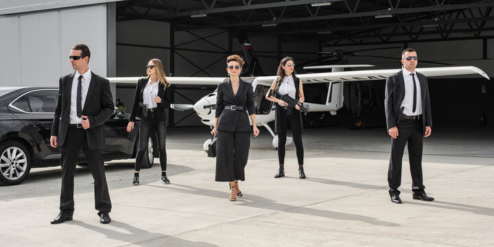 Bodyguards 이미지 – 찾아보기 59,841 스톡 사진, 벡터 및 비디오 | Adobe Stock