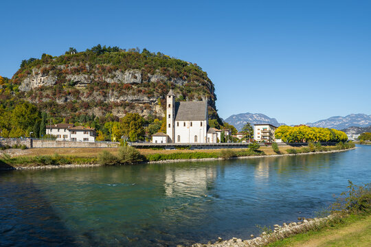Wassertrum Bilder – Durchsuchen 217 Archivfotos, Vektorgrafiken und ...