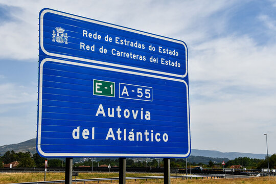 「Autovia」の画像 - 5,455 件の Stock 写真、ベクターおよびビデオ | Adobe Stock