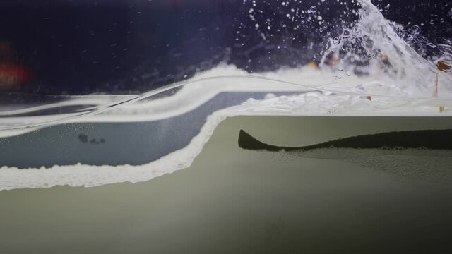 "Tidal Wave" Images – Parcourir 2,762 le catalogue de photos, vecteurs ...